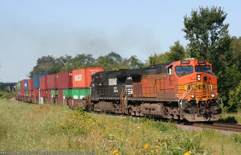 BNSF 4007